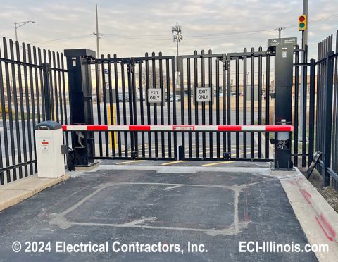 HySecurity StrongArmPark DC Gate Controls Vehicle Access